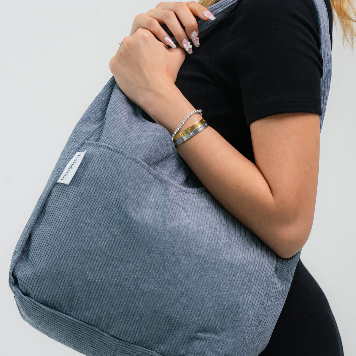 Maeil Corduroy Bag – mid9ight